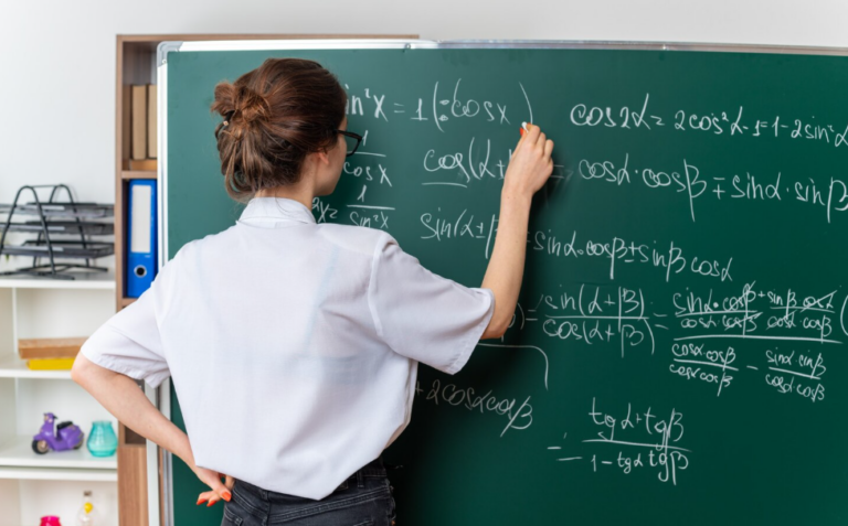 Best AI Tools for Math Teachers in 2026 | TeachThought